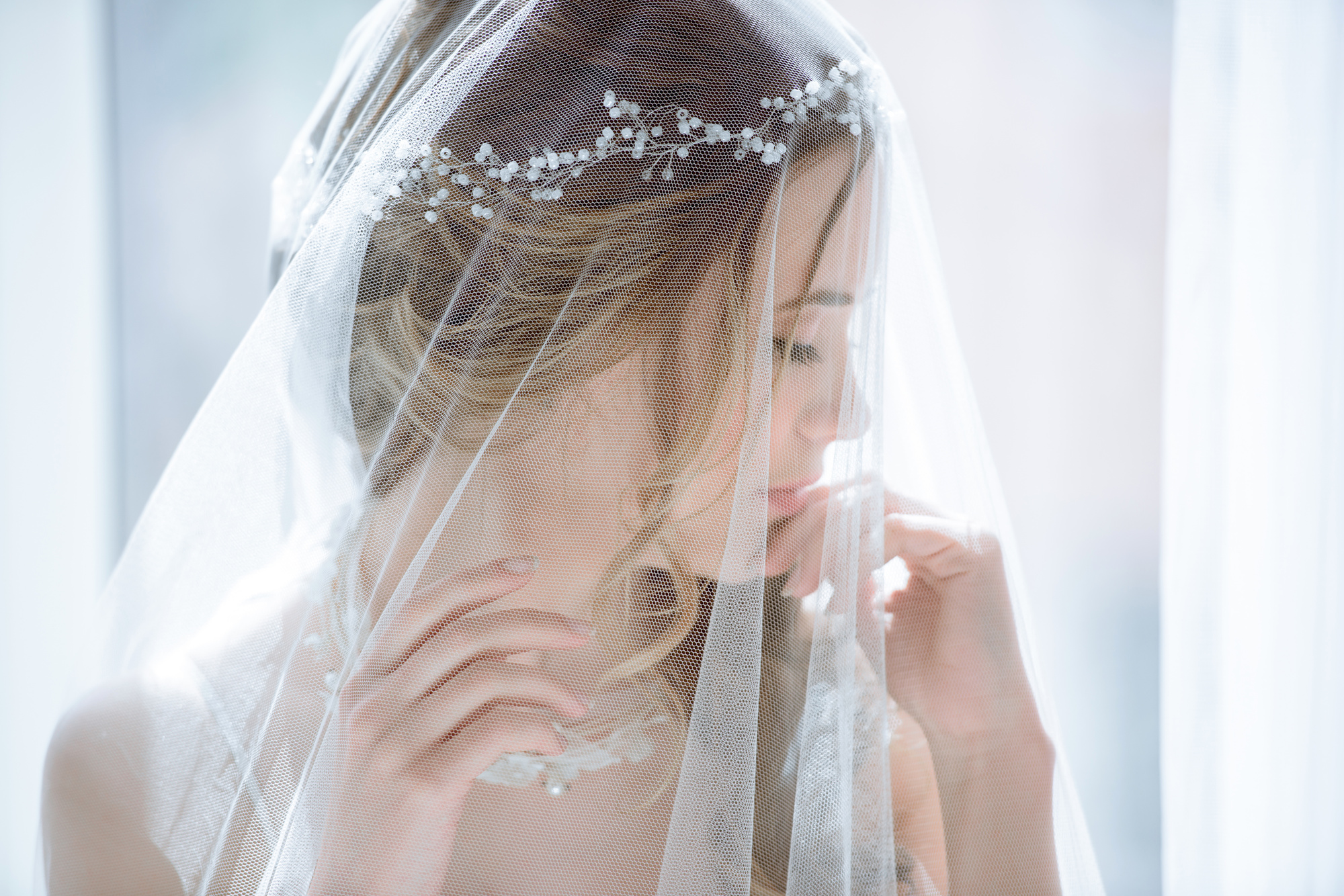 The Essential Wedding Dress Accessories That All Brides Need